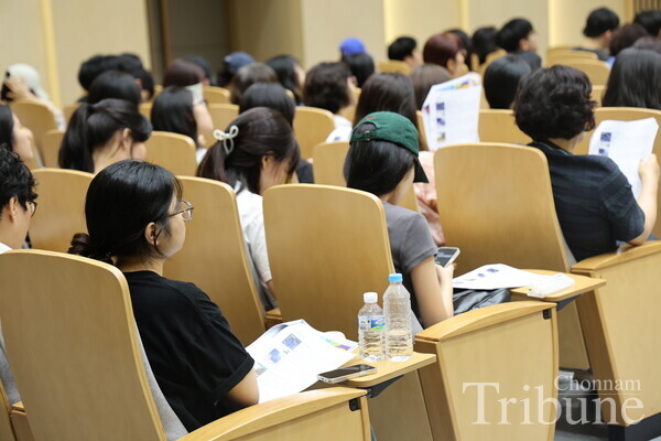 'A Lie Among the Truth' Chosen as the Book of the Year for the 2025 GJRT